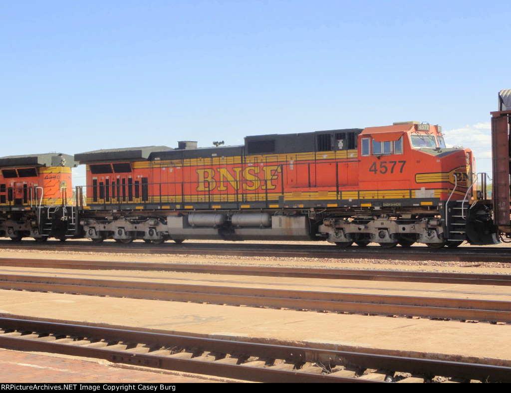 BNSF 4577